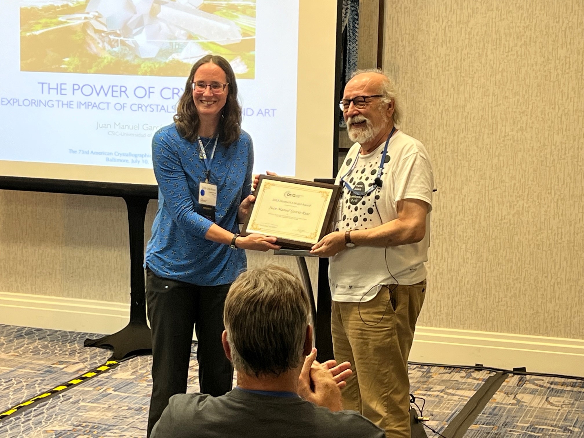 El cristalógrafo Juan Manuel García Ruiz, director científico de ...